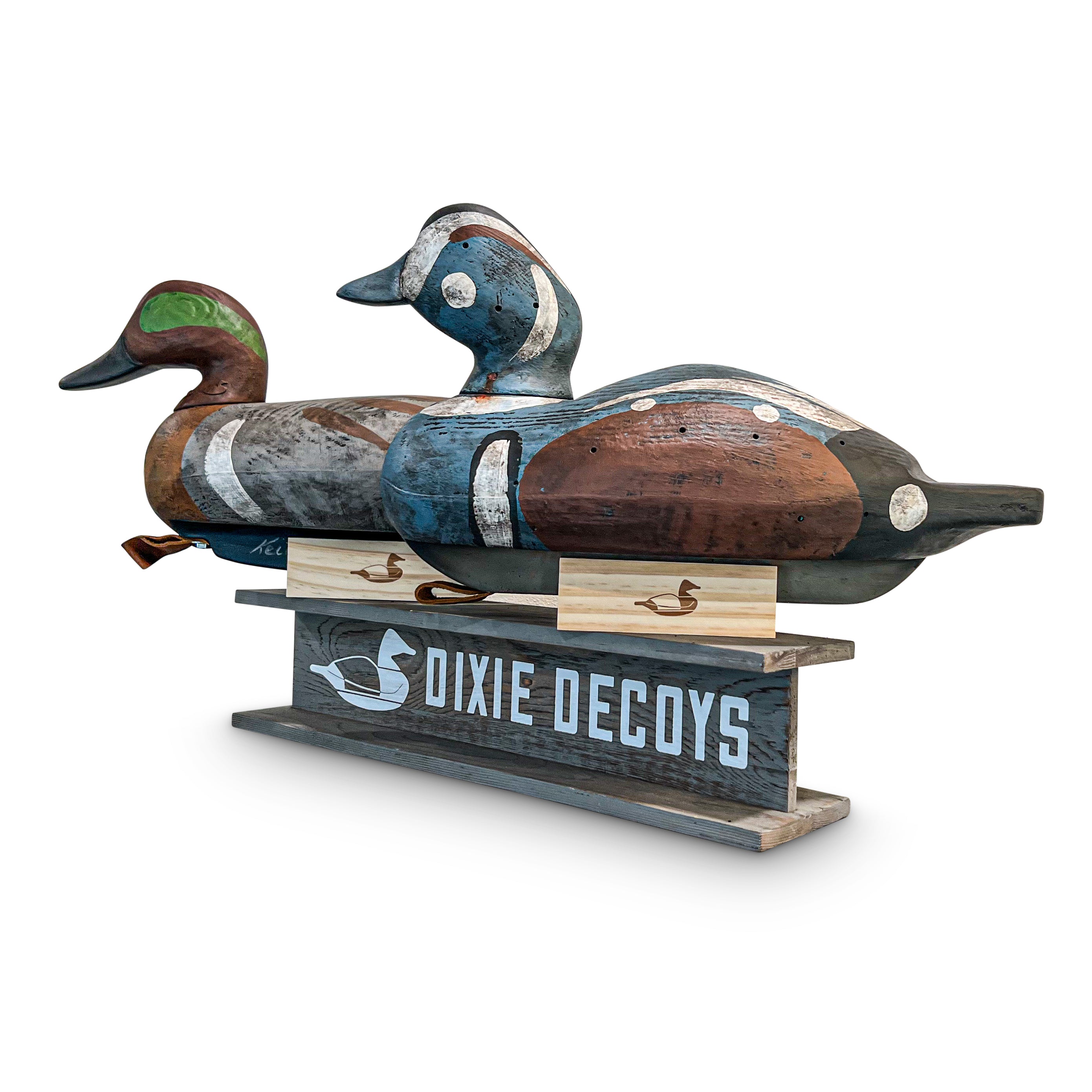 Decoy Collector's Display – DECOY